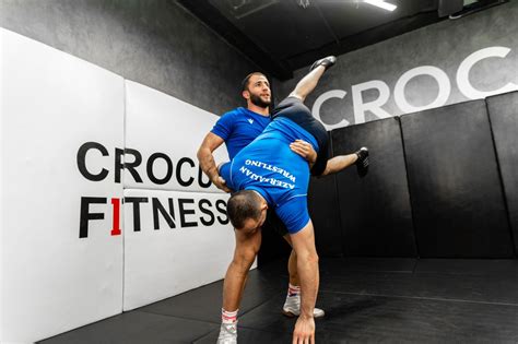 Легендарный чемпион по греко римской борьбе Рафиг Гусейнов провел