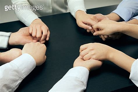 종교 기독교 기도 커뮤니케이션컨셉 찬양 감사 감사기도 성경말씀 기독교용어 선교사 역할 회개 성경