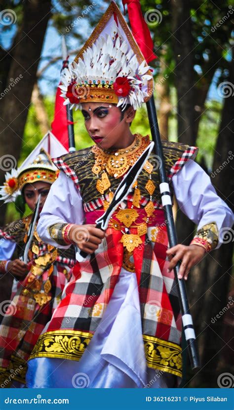 Balinese Man Parade With Traditional Dress Editorial Photo Image 36216231