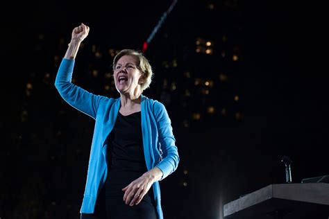 Elizabeth Warren Big Tech Trustbuster Has Suspended Her Presidential