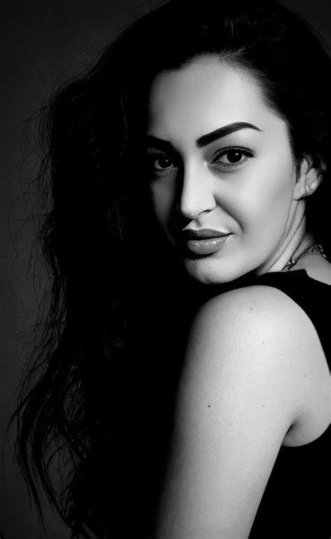 Saranda 🌚 Facebook