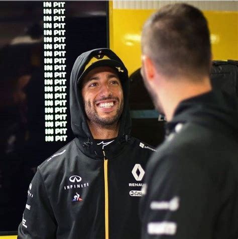 Pin De Trisrzm Em Daniel Ricc