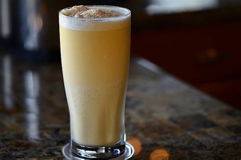 Indian Mango Lassi Premium Ai Generated Image