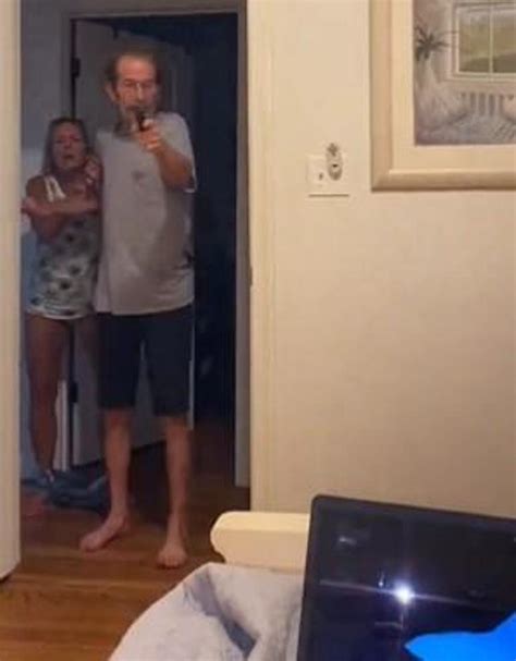 Üvey oğlunu vurup intihar etti Annesi her şeyi izledi korkunç görüntü