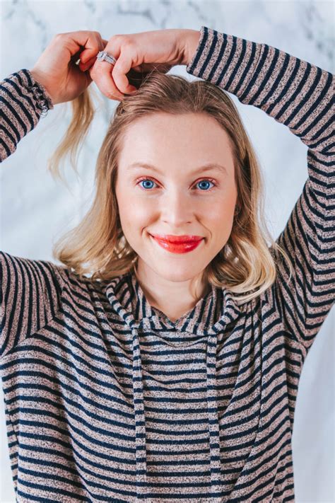 How To Do Space Buns Easy Double Buns Tutorial The Honeyed