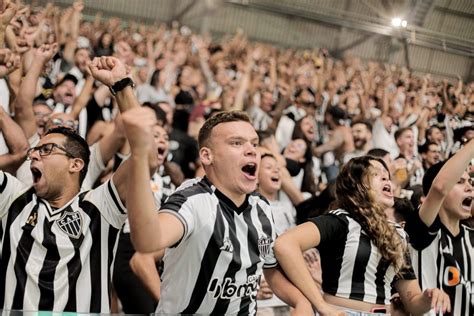 Titular Do Galo Se Mostra Feliz Com A Massa Essa é A Verdadeira