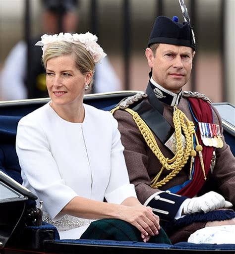 What Is A Countess Every Important Detail About The Royal Title Purewow
