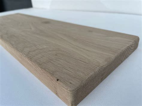 Подоконник деревянный из дуба цельноламельный рустик размер 40*250*1100 ...