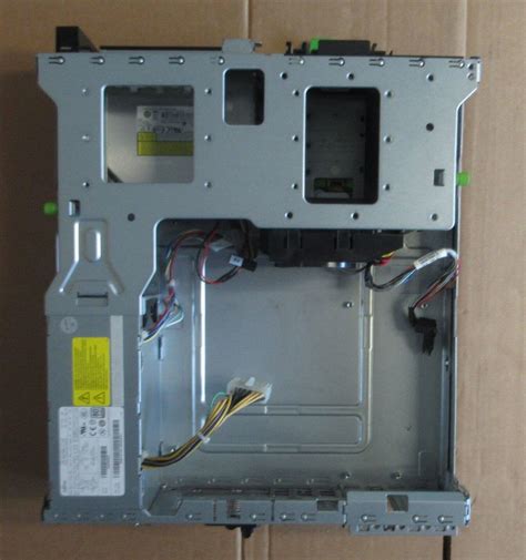 Fujitsu Primergy Tx120 S3 4 X 2 5 Bay Tower Server Chassis Only No Motherboard