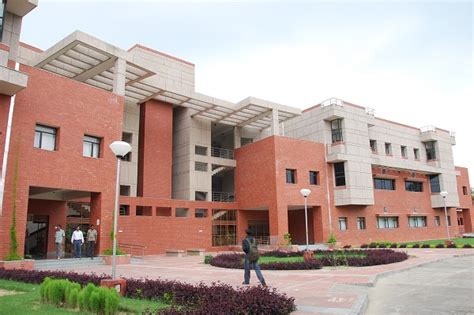 Top Best Civil Engineering Colleges In India World Blaze