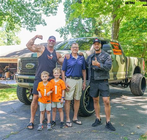 Aaron W Reed Wiki Biography Age Gallery Spouse And More