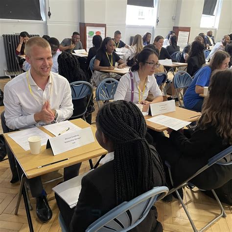 Speed Mentoring And Mock Interview Session Empowers Young Minds