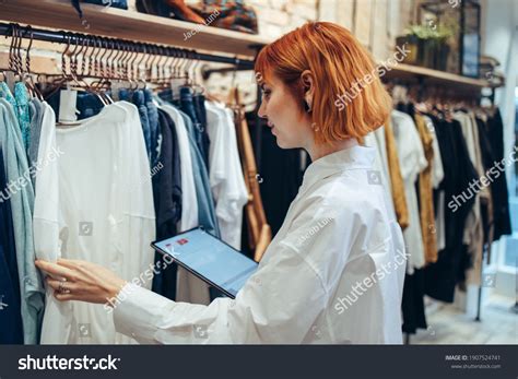 12 507 Retail Inventory Management Images Stock Photos Vectors Shutterstock