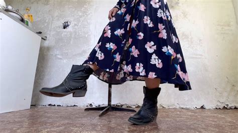 Crushing Dandalion And Tulip Flower Mov Forgetmenot Clips4sale