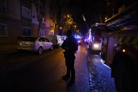 Fotos Del Incendio En Un Edificio Okupado En La Avenida Compromiso De