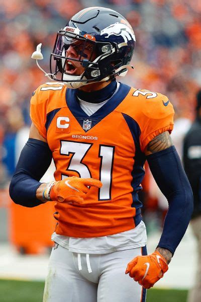 Nfl Rank 2022 Predicting The Top 100 Players With Stats Notes And