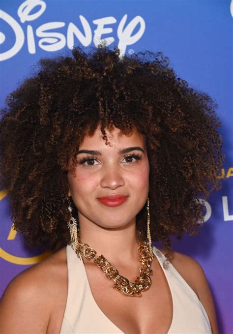 Gabby Beckford Style Clothes Outfits And Fashion • Celebmafia