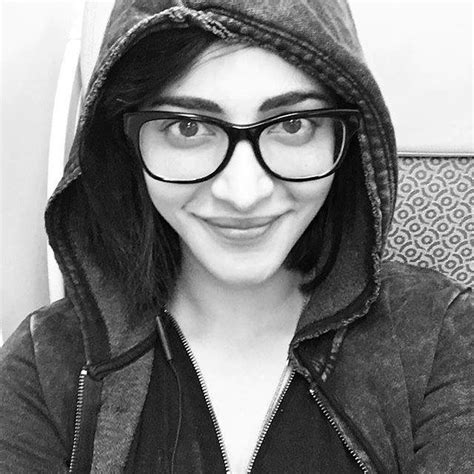 Pin By Moeen Ahmed On Shruti Hassan Beauty Fashion Beautiful