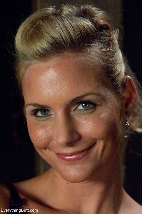 Curvaceous MILF Phoenix Marie Showing Off Her Big Booty In Nylons NakedPics