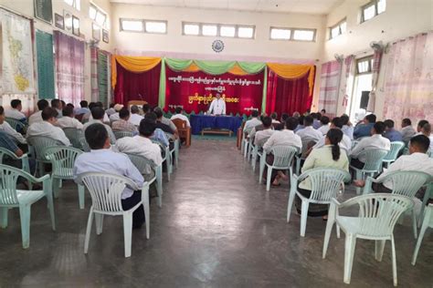 မကွေးတိုင်းဒေသကြီးအစိုးရအဖွဲ့ဝင် စီးပွားရေးရာဝန်ကြီး ဦးအောင်ချိန် တိုင