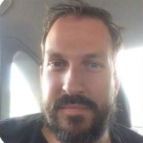 Christopher Jordan Hummell Christopherhummell • Threads Say More