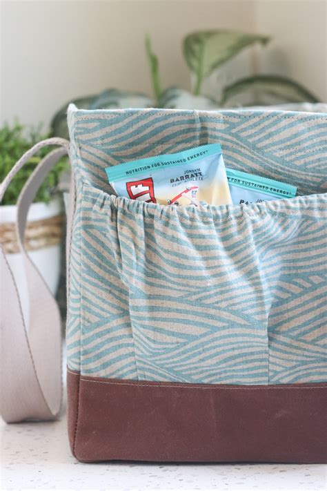 Water Bottle Tote PDF Sewing Pattern Tote Bag Pattern Reusable Shopping Bag Wine Bag Eco