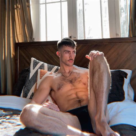 TW Pornstars T R A V I S B R Y A N T Pictures And Videos From Twitter