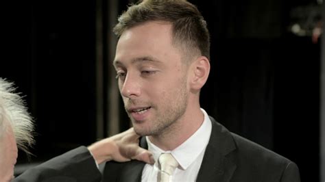 БОЙКО КРЪСТАНОВ в „Празникът“ Youtube