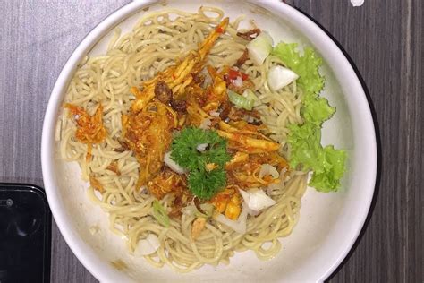 Peringkat 5 Restoran Tempat Makan Bakmi Enak Di Bubutan Di