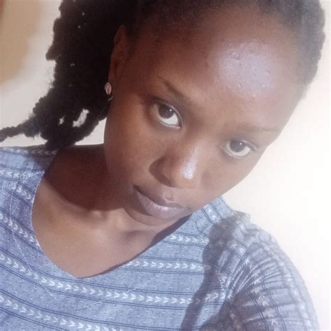 Charlet Cam Model Free Live Sex Show And Chat Stripchat