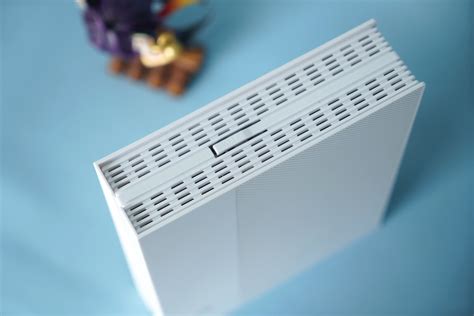 中兴新一代5g室内cpe图赏：5g全网通 支持中国四大运营商 快科技 科技改变未来