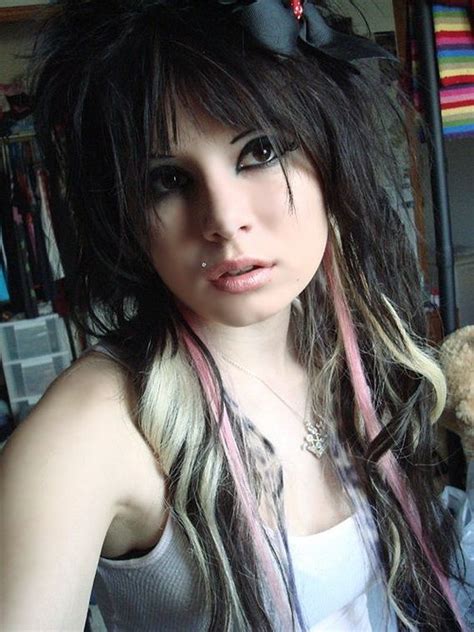 emo girls 17 pics