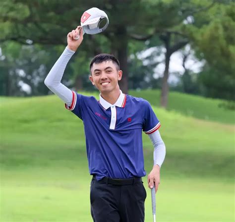 高爾夫》22歲地主年輕球員廖煥鈞頂住壓力 環台公開賽264桿摘下職業首冠 Yahoo奇摩汽車機車