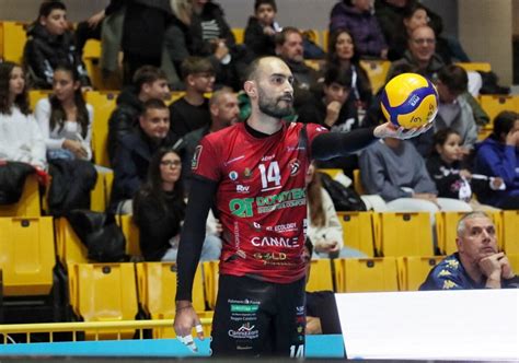 Vedi Napoli e poi... perdi! Scivolone Domotek: reggini ko per 3-0