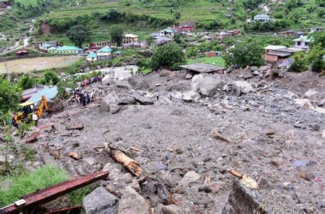 India Landslides And Floods From Monsoon Rains Kill Scores The New