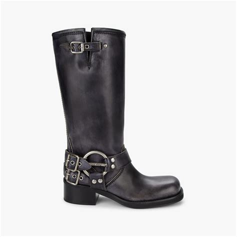 Las Botas Biker Con Hebillas Combinan Con Tu Look Motero En Esta