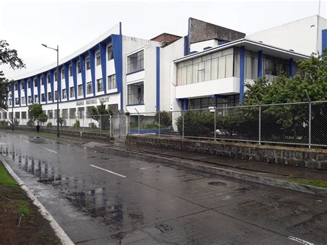 Biblioteca De La Unidad Educativa Ambato HISTORIA DE LA UNIDAD EDUCATIVA AMBATO