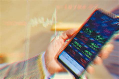 Etf夯 3投信去年賺逾一股本 日報 工商時報