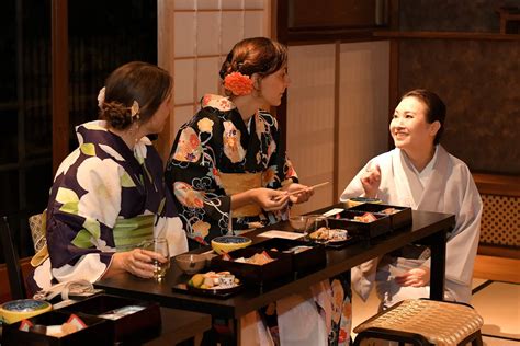 錦 折鶴屋 Nishiki Orizuruya