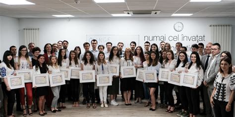 Absolvenți Orange Educational Program Secțiunea Engineering Orange