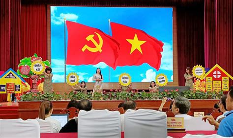 Kiên quyết đấu tranh làm thất bại âm mưu phi chính trị hóa Quân đội theo tinh thần cuốn sách