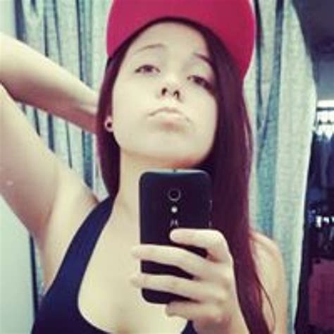 Stream Daya Sanches Music Listen To Songs Albums Playlists For Free