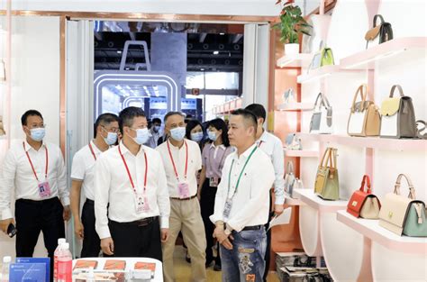 区委主要领导率队到第133届广交会走访调研企业赵国生增城