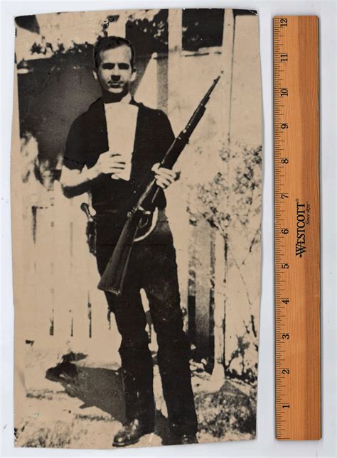 Lee Harvey Oswald Gun