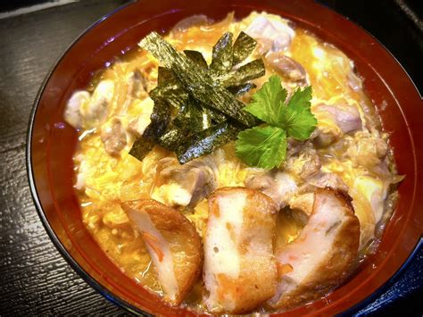 みやま本舗 3月22日、23日は 鹿児島中央駅 アミュ広場にて 【かごしま丼どんグルメ】が開催されます。 当店からは「ごいし鶏の親子丼」を