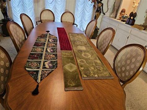 4 Assorted Table Runners Assiter Auctioneers