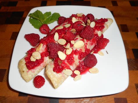 Low Carb Raspberry Almond Crêpes Diabetic Chefs Recipes