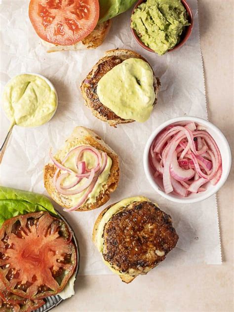 Spicy Seasoned Turkey Burgers Peel With Zeal
