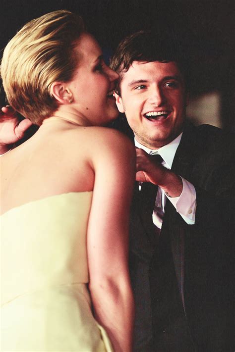 The Hunger Games Catching Fire Premiere Jennifer Lawrence And Josh