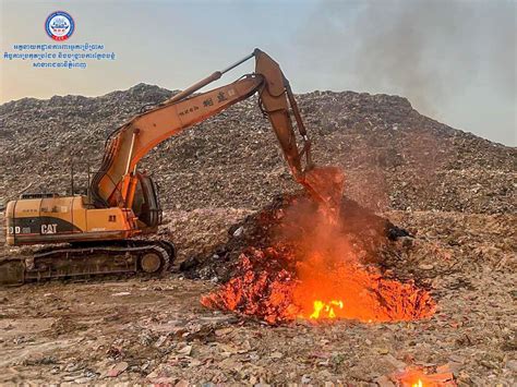 ប្រហិតសាច់ត្រីប្រាកិនចំនួន ២តោនត្រូវបានមន្ត្រីជំនាញដុតកម្ទេចចោល